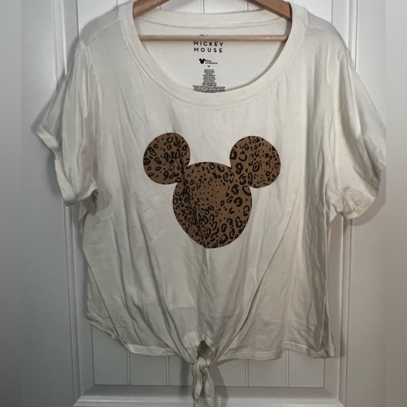 Disney | Tops | Disney Leopard Print Mickey Mouse Short Sleeve Tee ...